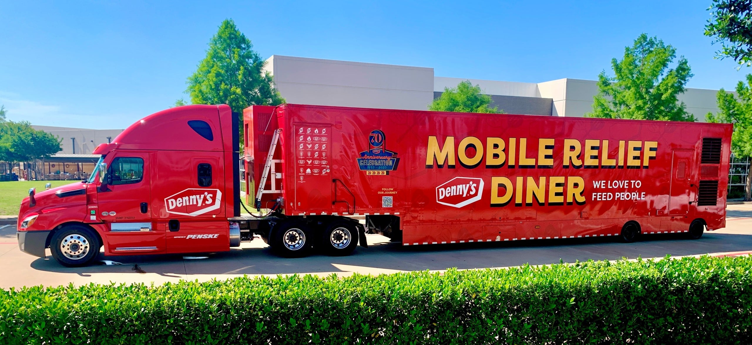 Denny's mobile kitchen to serve free meals in Kerrville through ...