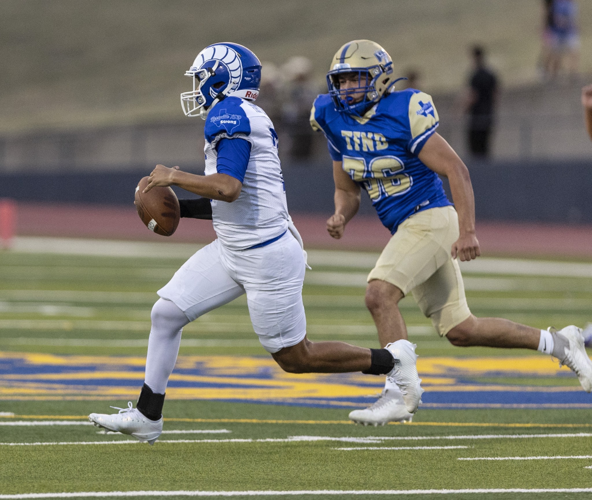 Tivy runs past Del Rio in emotional home opener to 2025 football season ...