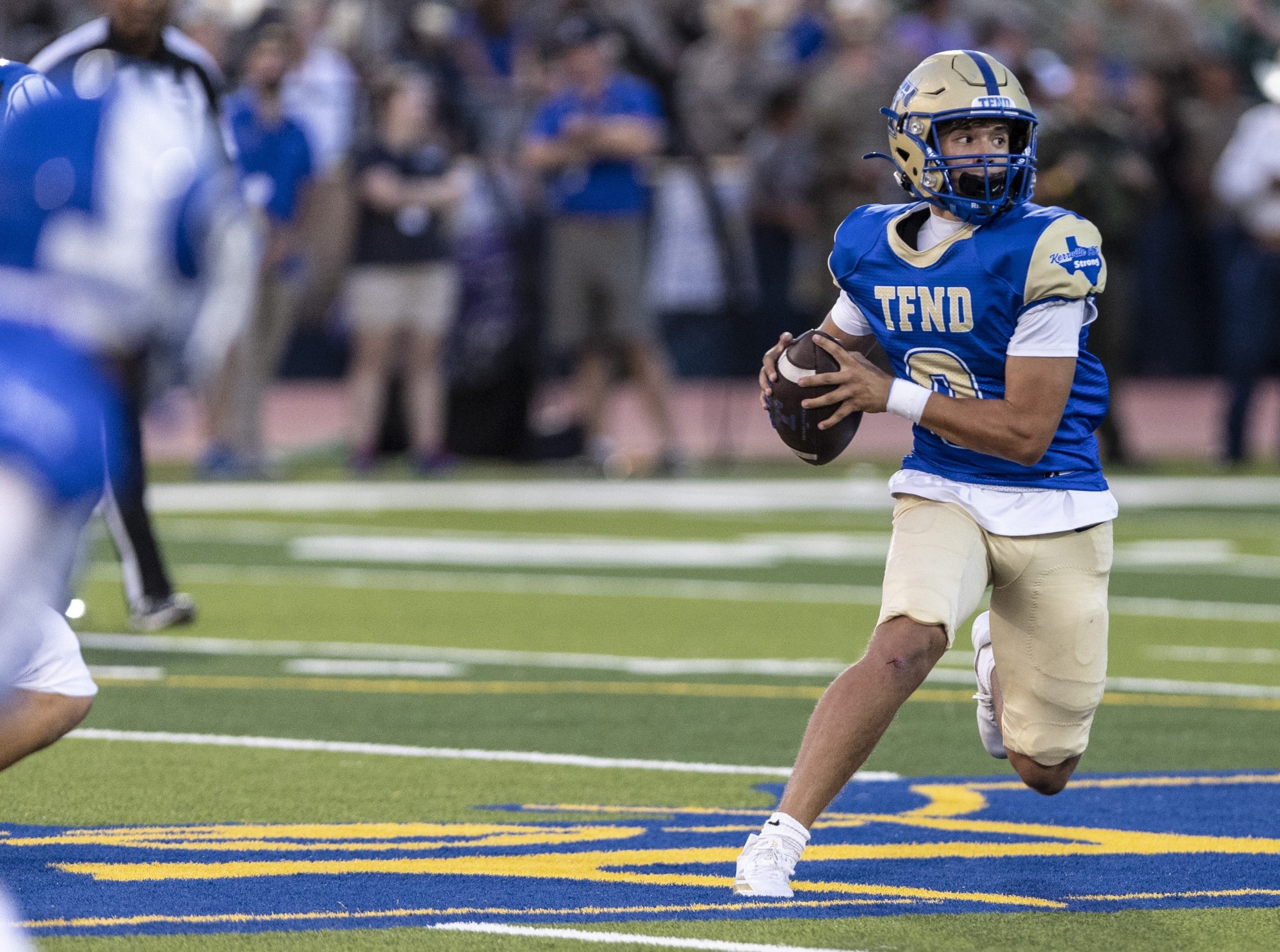 Tivy runs past Del Rio in emotional home opener to 2025 football season ...