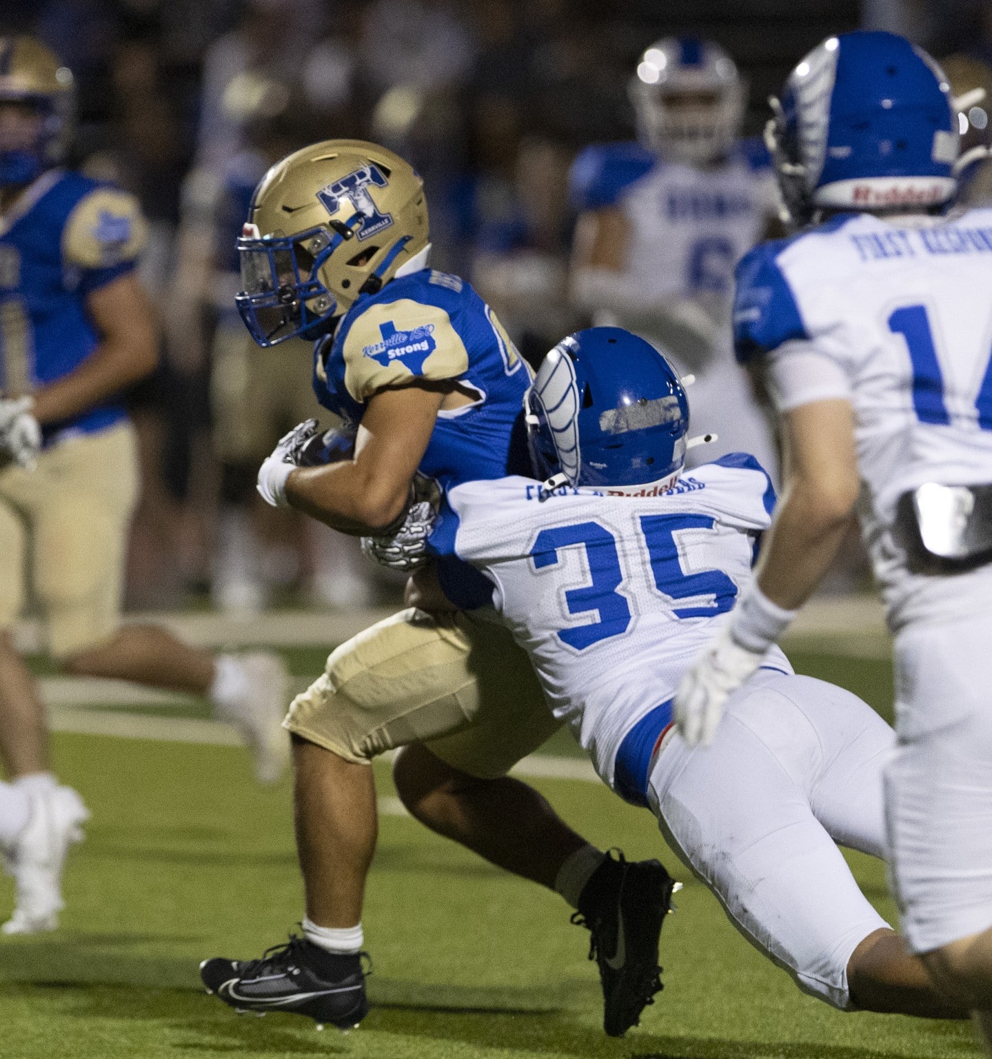 Tivy runs past Del Rio in emotional home opener to 2025 football season ...