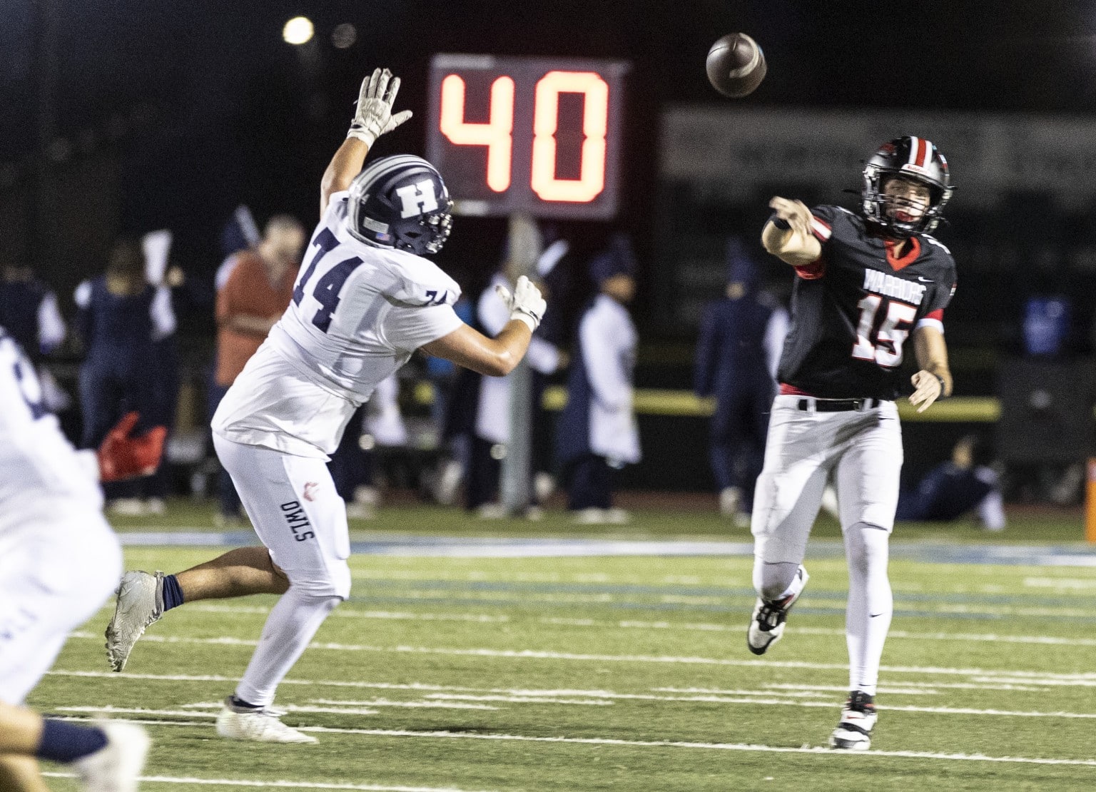 Ingram Tom Moore's defense comes to play; Warriors shock Hondo in UIL ...