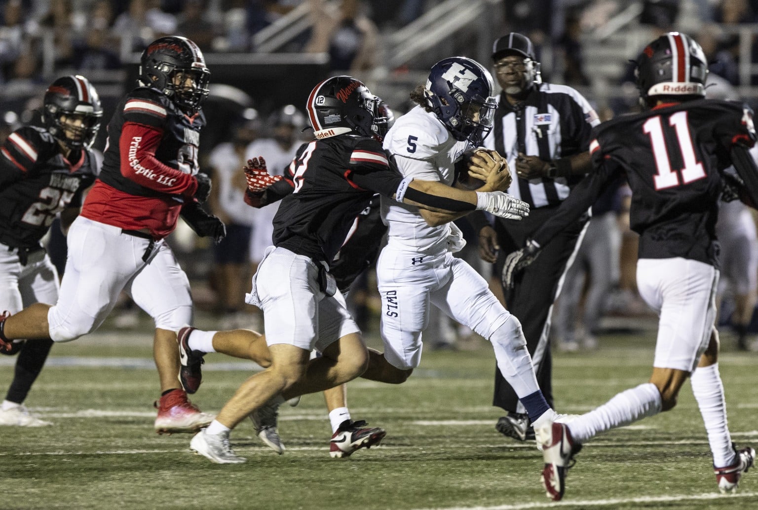 Ingram Tom Moore's defense comes to play; Warriors shock Hondo in UIL ...