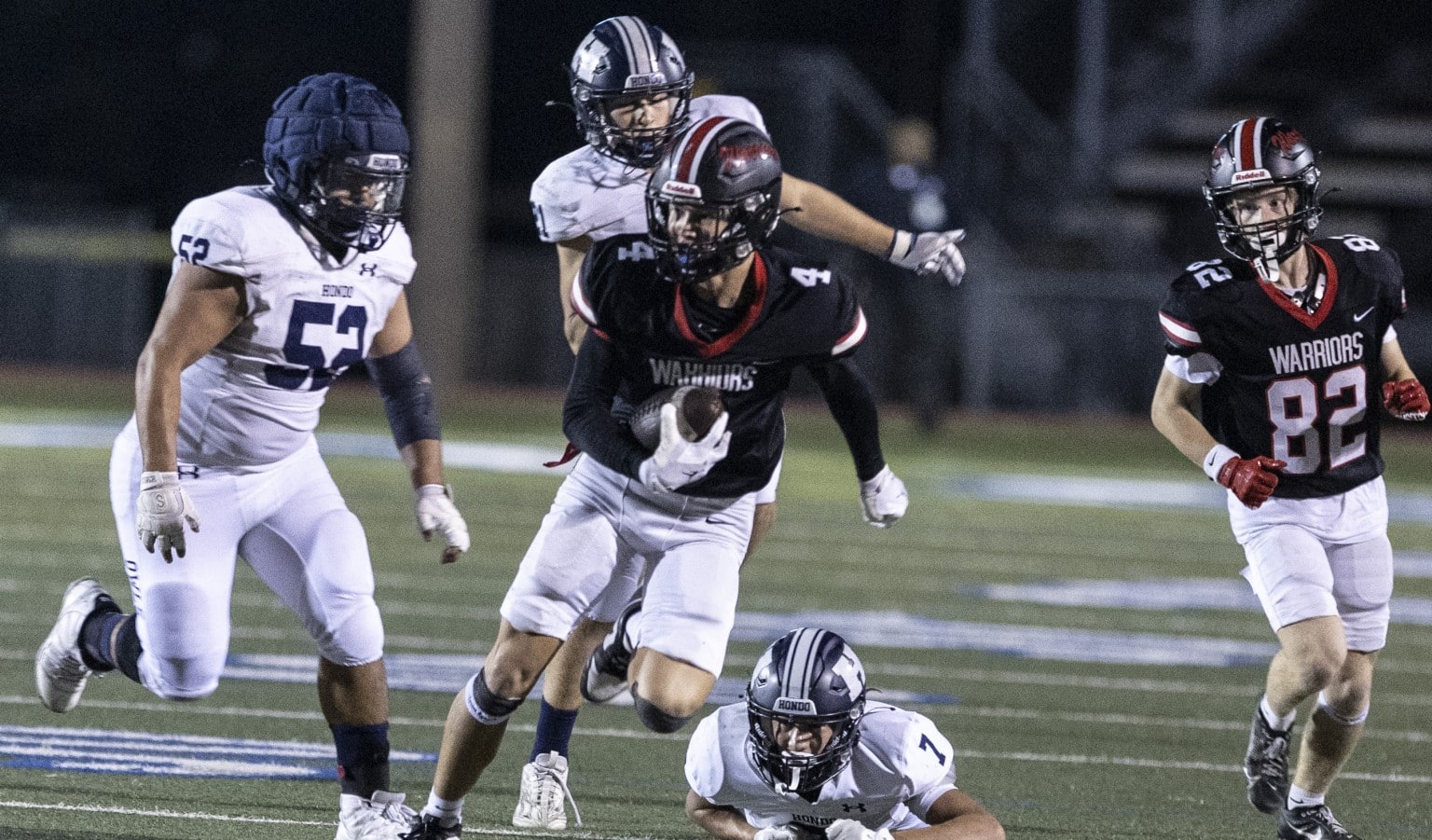 Ingram Tom Moore's defense comes to play; Warriors shock Hondo in UIL ...