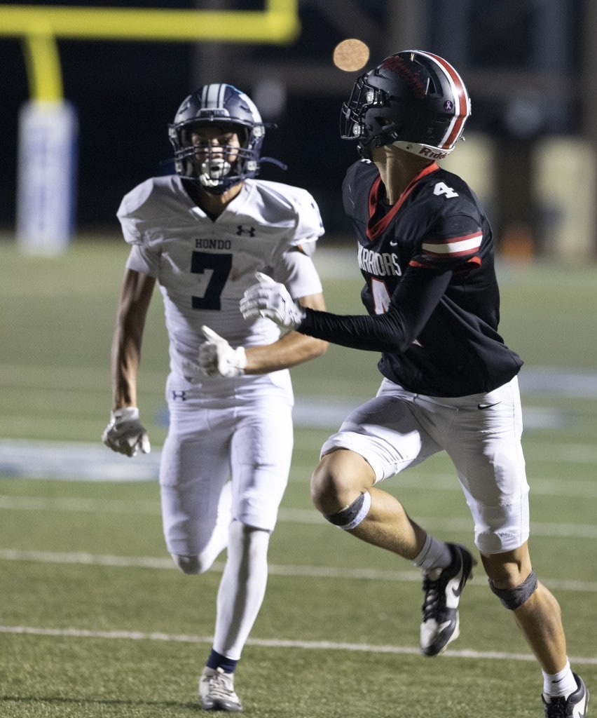 Ingram Tom Moore's defense comes to play; Warriors shock Hondo in UIL ...