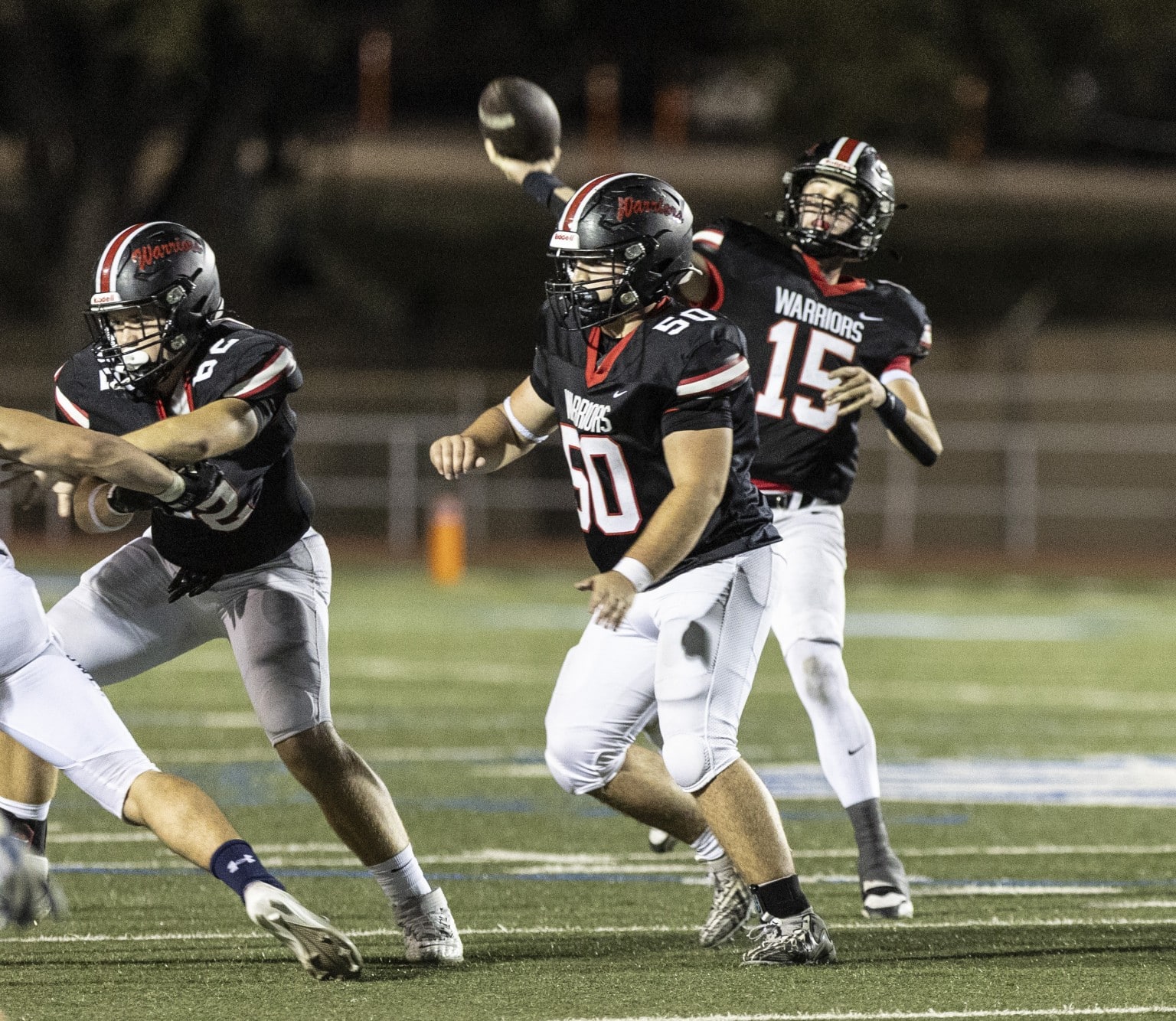 Ingram Tom Moore's defense comes to play; Warriors shock Hondo in UIL ...