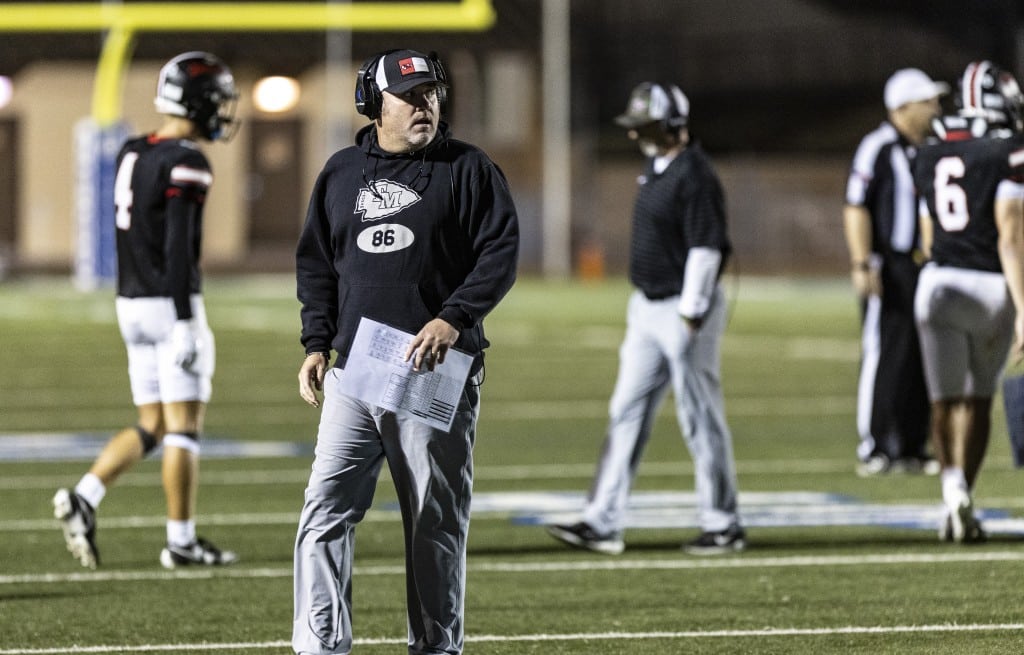 Ingram Tom Moore's defense comes to play; Warriors shock Hondo in UIL ...